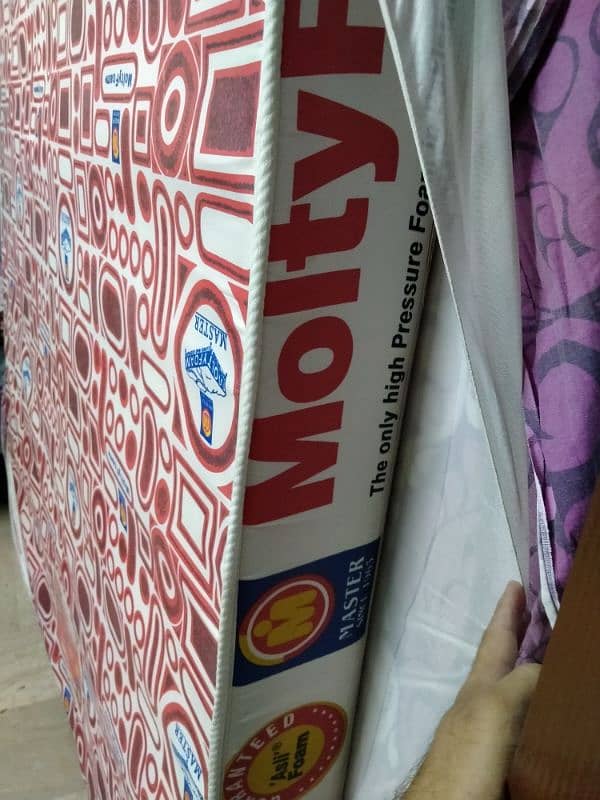 molty foam mattress - Mattresses - 1099709437