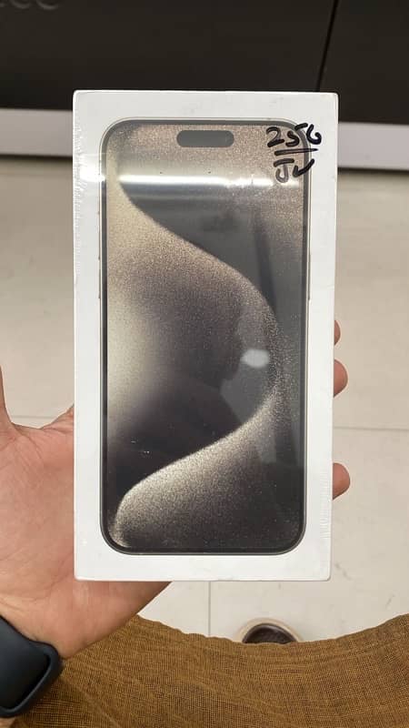 iphone 16 pro max JV 256 dessert color - Mobile Phones - 1099728065