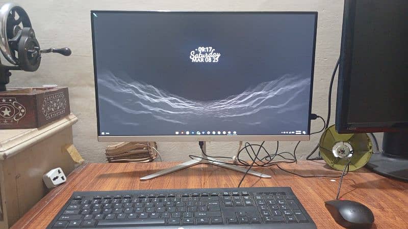 Imported PC built in monitor urgent sale - Computer Components - 1099804584