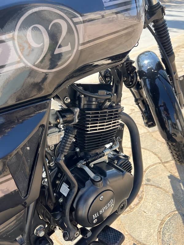 Hi Speed Infinity 2022, Black, 150cc, 4 Stroke, Cafe Racer Bike - Cafe ...