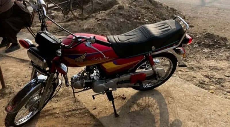 Honda CD70 Motorcycle Sale - Standard - 1099885329