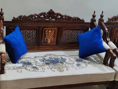 Chinioti sofa set 4 seater new with cushions. . . - Sofas - 1100097456