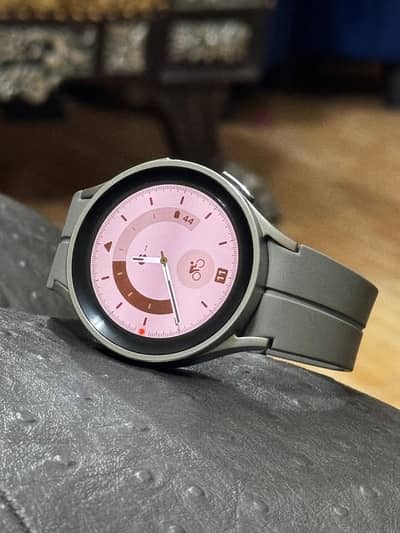 Samsung Galaxy Watch 5 Pro Titanium - Smart Watches - 1100148447