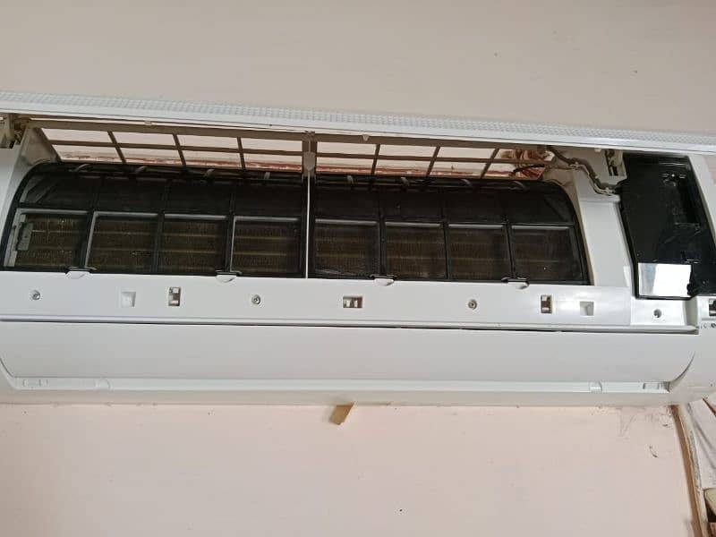 hire DC AC inverted - Air Conditioners - 1100260212