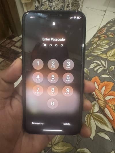 Iphone 11 Pro Good Condition Pta Approve - Mobile Phones - 1100296417