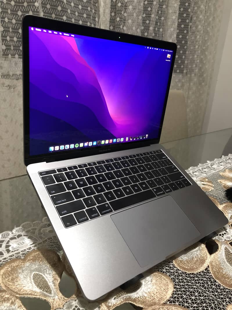 Macbook pro 2017 - Laptops - 1100308997