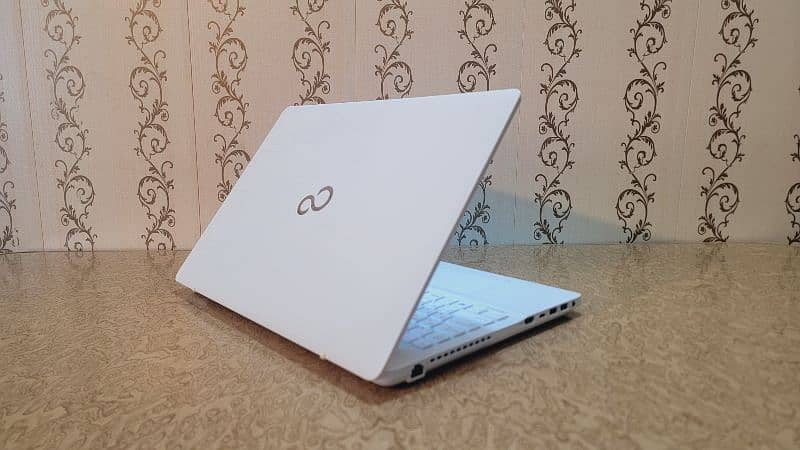 Laptop Fujitsu | Core i7, 7th Gen | HQ Processor - Laptops - 1100351778