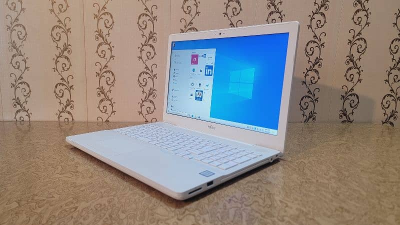 Laptop Fujitsu | Core i7, 7th Gen | HQ Processor - Laptops - 1100351778