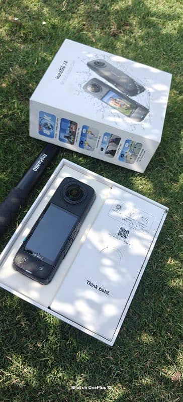 Insta 360 X4 +256gb sd card + invisible selfie stick - Digital Cameras ...