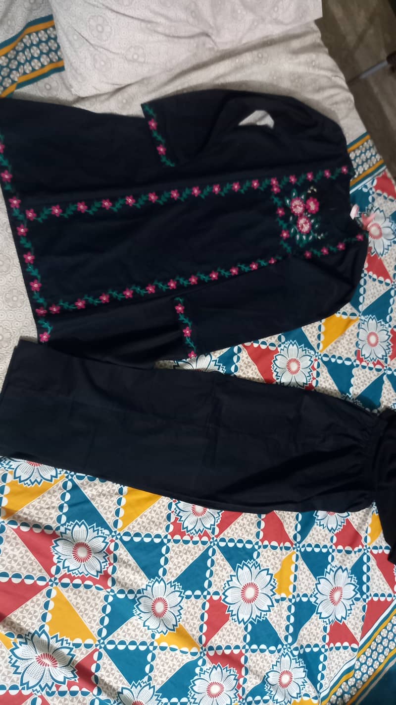 Paperland branded suit - Other Home Appliances - 1100436273