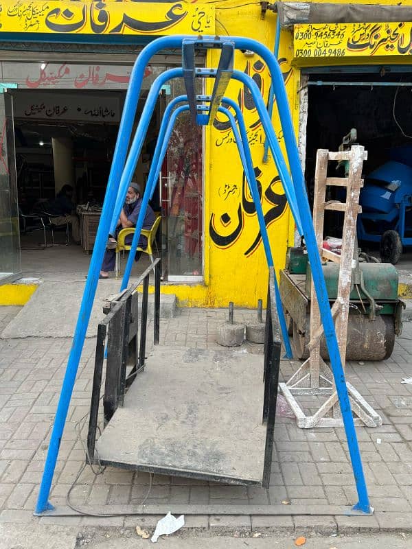 monkey lift / mini crane lift / winch lift machine / concert mixer ...