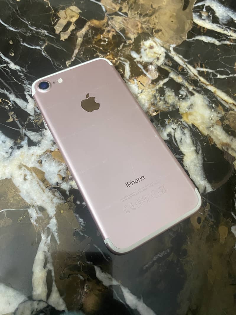 Apple iPhone 7 32 gb - Mobile Phones - 1100505177