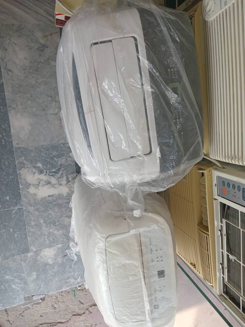 Portable AC 1 Ton / Branded American Lot - Air Conditioners - 1100509841