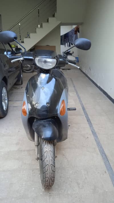 Suzuki Japanese 50cc scooty - Petrol - 1100555394