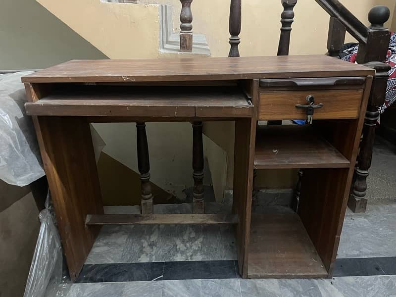Computer Table For Sale - Office Tables - 1100610611