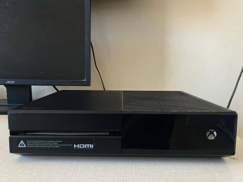 Xbox one for sale - Gaming Consoles - 1100835072