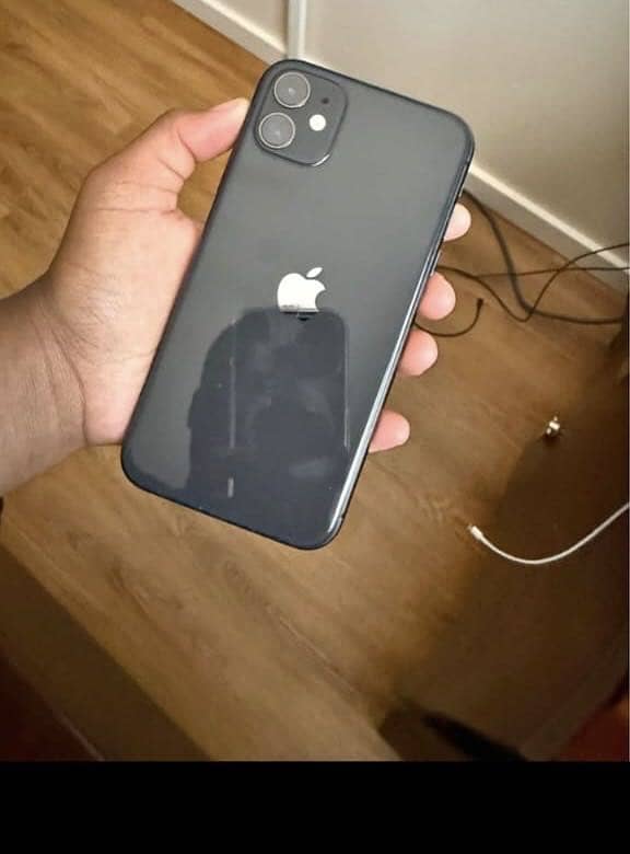 iPhone 11 - Mobile Phones - 1100956096