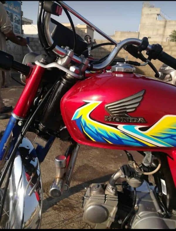 Honda CD 70 21,,2o22 model - Standard - 1101046792