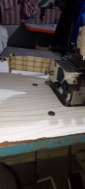 overlock machine M700 - Sewing Machines - 1101061793