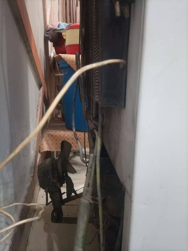 Full size dawlance reflection fridge . cell # 0333-4279738 ...