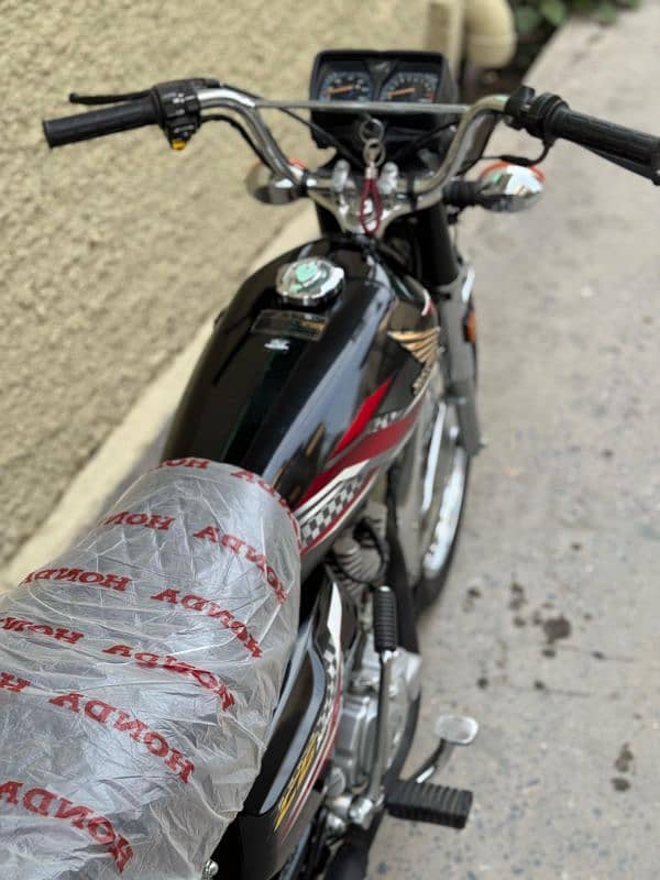 Honda 125 2024 Model - Standard - 1101127362
