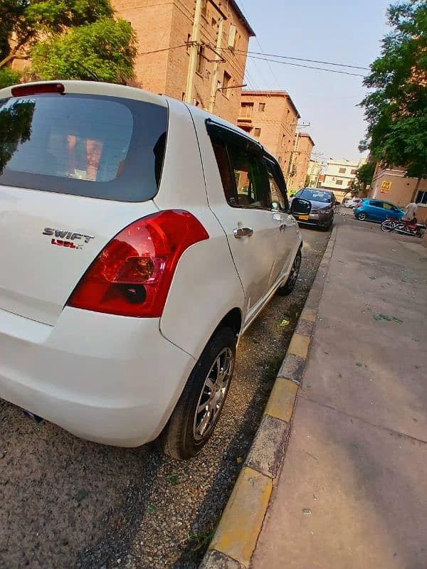 Suzuki Swift 2016 - Cars - 1101128115