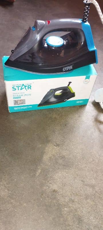 STEAM IRON BOX PACK - Irons - 1101148256