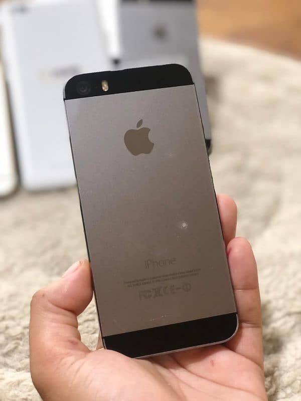 iPhone 5s 64GB for sale - Mobile Phones - 1101175665