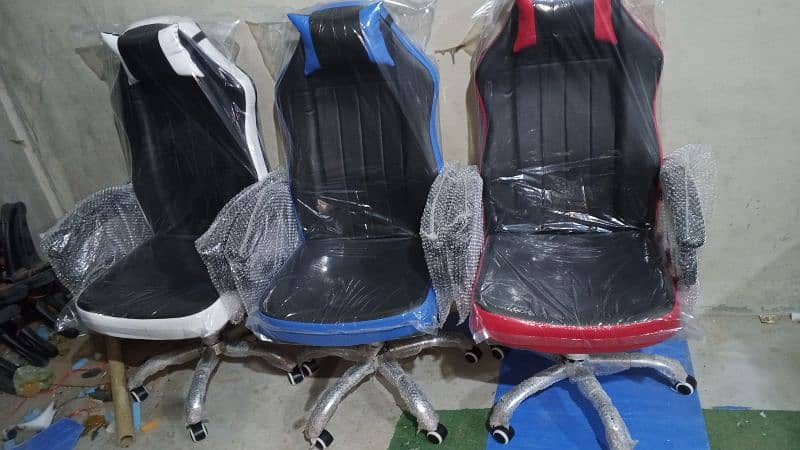 Computer Chairs/Revolving chairs - Office Chair for sale in karachi ...