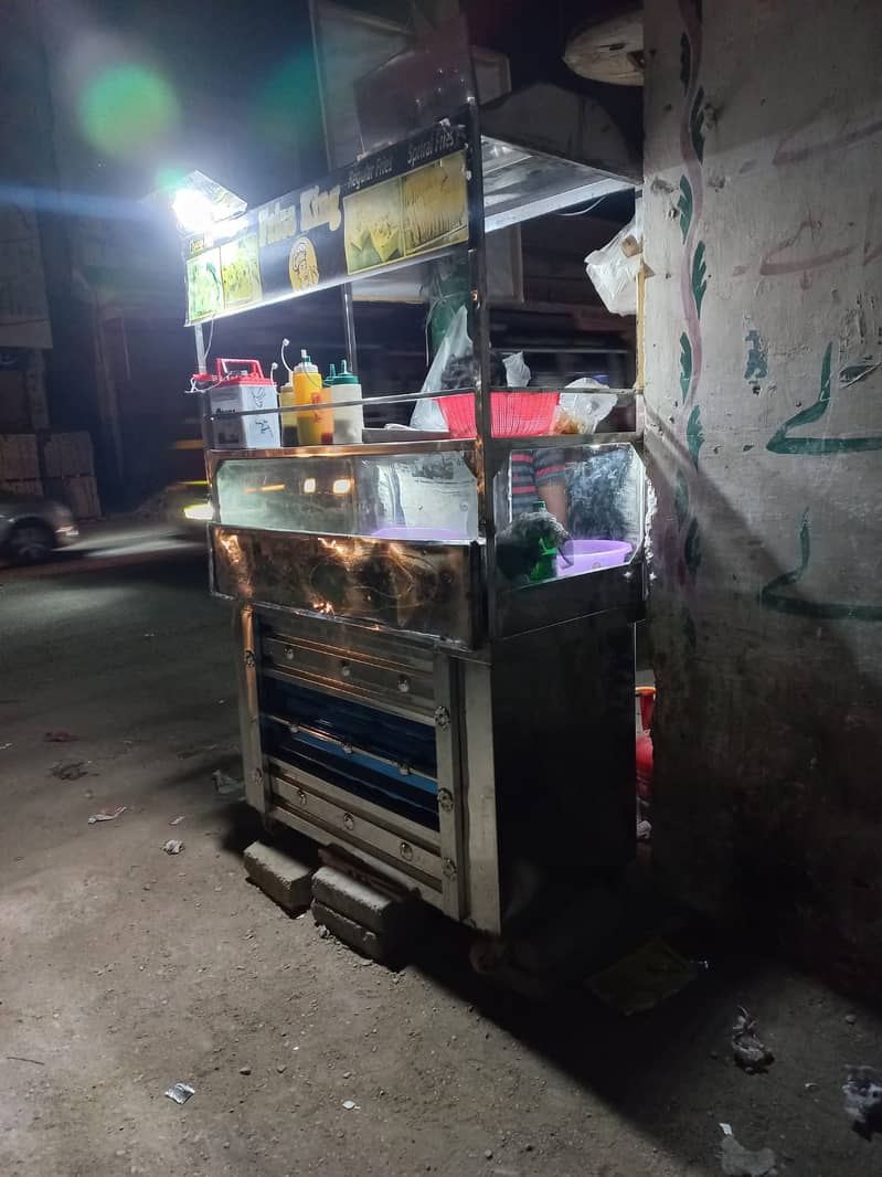 Fries counter, chips table - Food Stalls - 1101217063