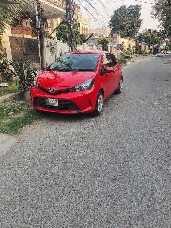 Toyota Vitz Spider 2014/17 - Cars - 1094050306