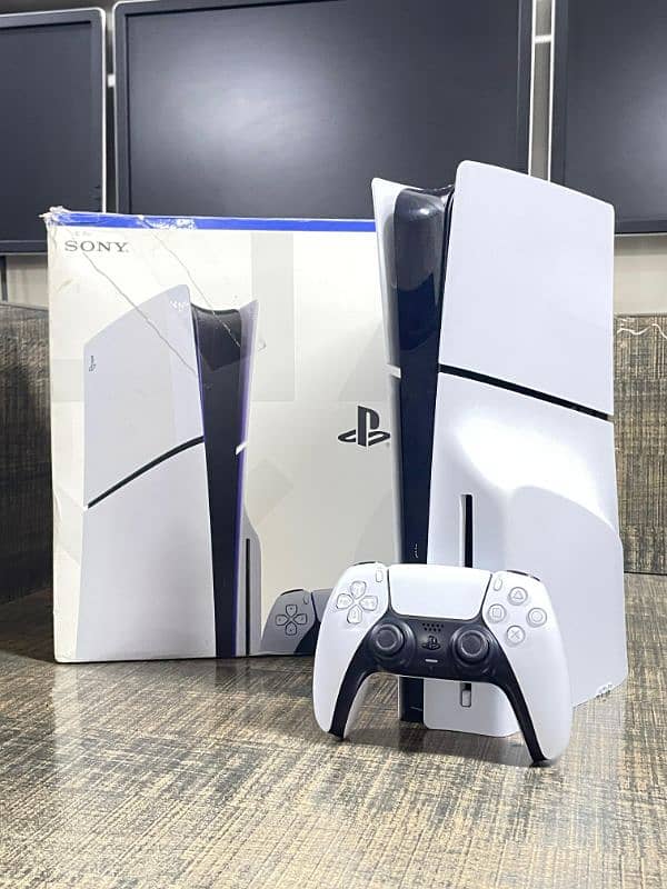 PS5 slim disk - Gaming Consoles - 1101324786