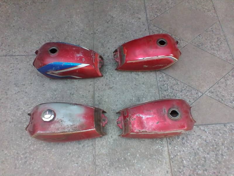 cd 70 point model original fuel tank - Fuel Tanks - 1101326487