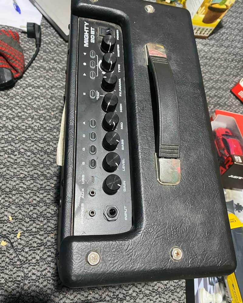 Guitars Violins Musical instrumnets Best Guitar store (Happy Guitars ...