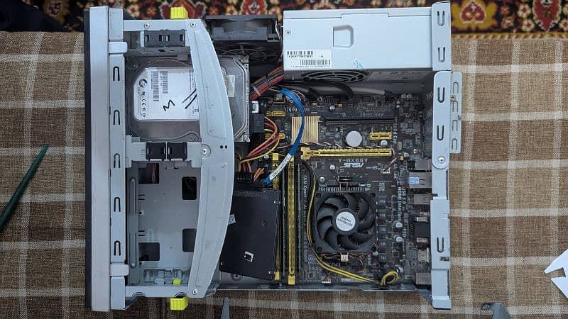 AMD A8 7th Generation - Gaming PCs - 1101417529