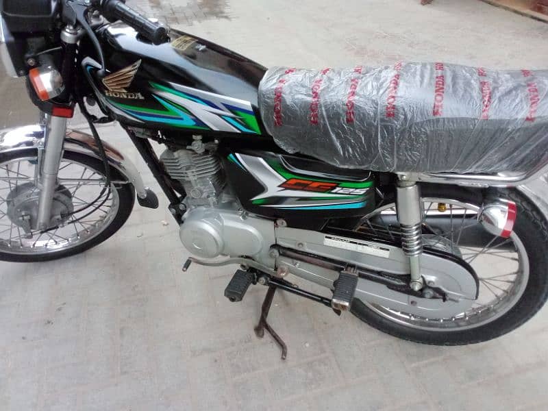 Honda 125 Hyderabad number 23 model - Standard - 1101357766