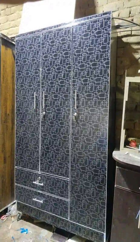 3 door almari - Wardrobes - 1100378700
