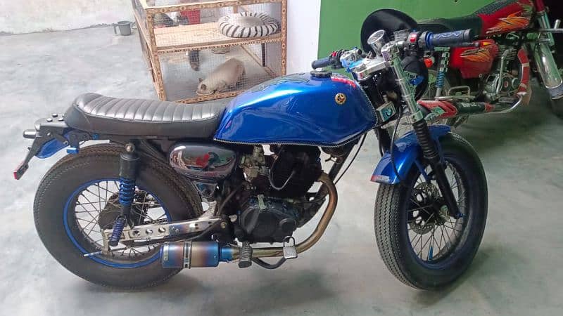 Lifan 200cc original cafe racer 3.15 lakh cost - Cafe Racers - 1101666917