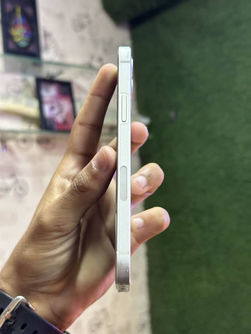 IPHONE 12 - Mobile Phones - 1101677694