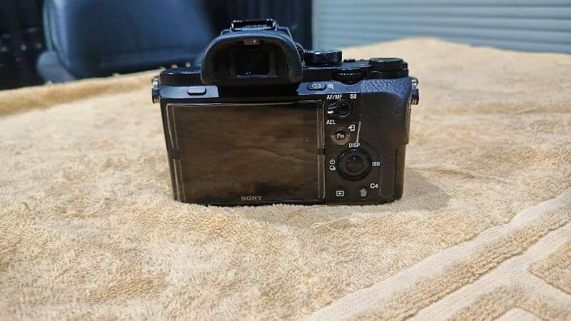 sony a7ii 24mp full frame Mirrorless possible - Video Cameras - 1098127057