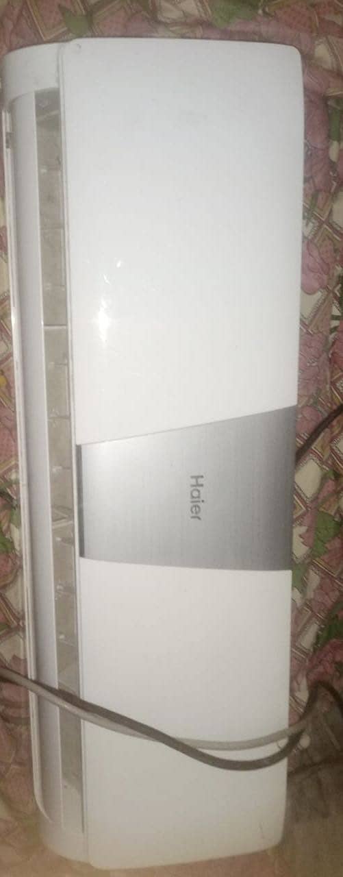 Hair Air Conditioner - Air Conditioners - 1101734797