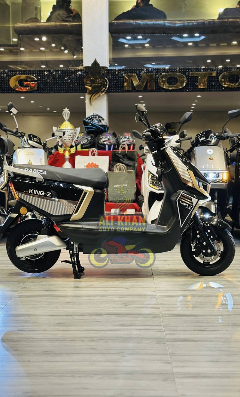 KING Z EVEE GENZ SCOOTY SCOOTER MALE FEMALE GIRLS SCOTY EV METRO YADEA ...