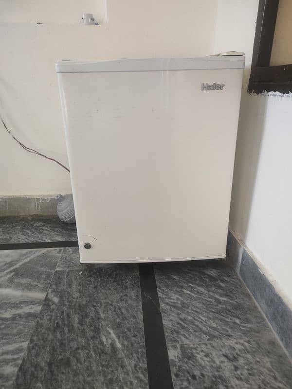 Haier mini fridge - Mini - 1101807295