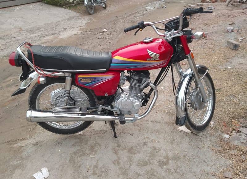 Honda 125cc 2011 Model Red Color 03460421993 - Standard - 1101953836