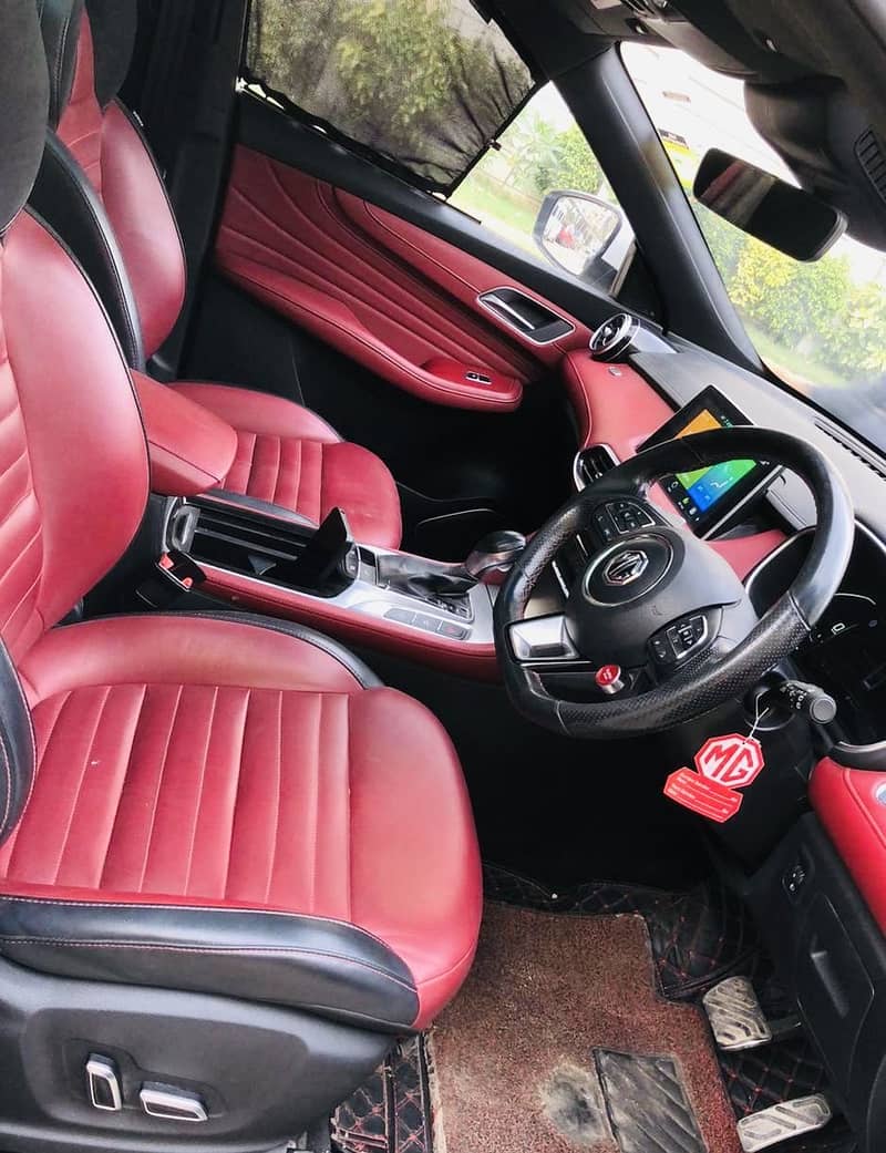 MG HS Trophy Edition 2022 Model - Cars - 1098177639