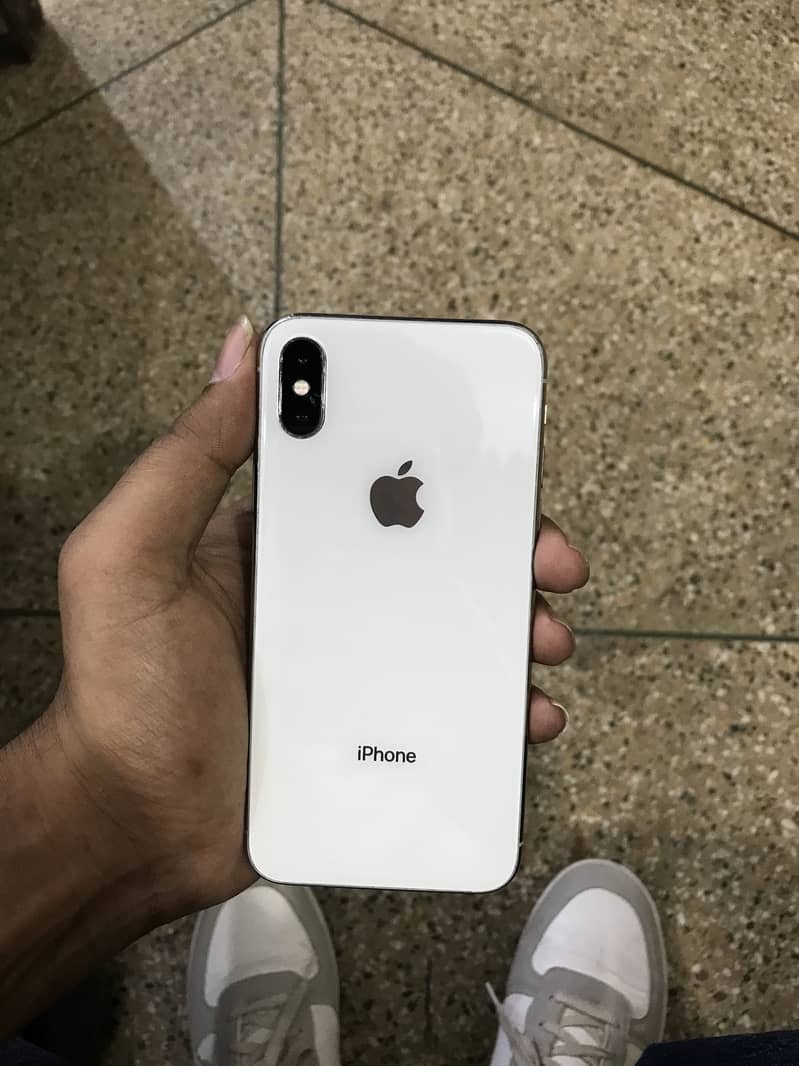 iphone X 64gb factory unlocked - Mobile Phones - 1102061361