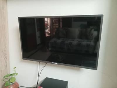 ECO Star 32 inch LED - Televisions - 1102086954