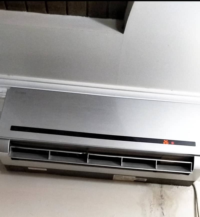 Galanz Split Ac One 1 & 1.5 ton Good Neat Condition Rarely Used - Air ...