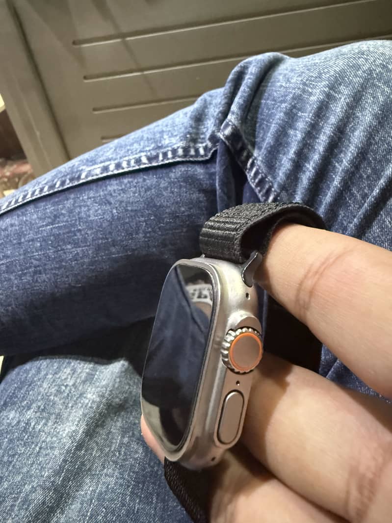 Apple Watch ultra 1 - Smart Watches - 1102282084