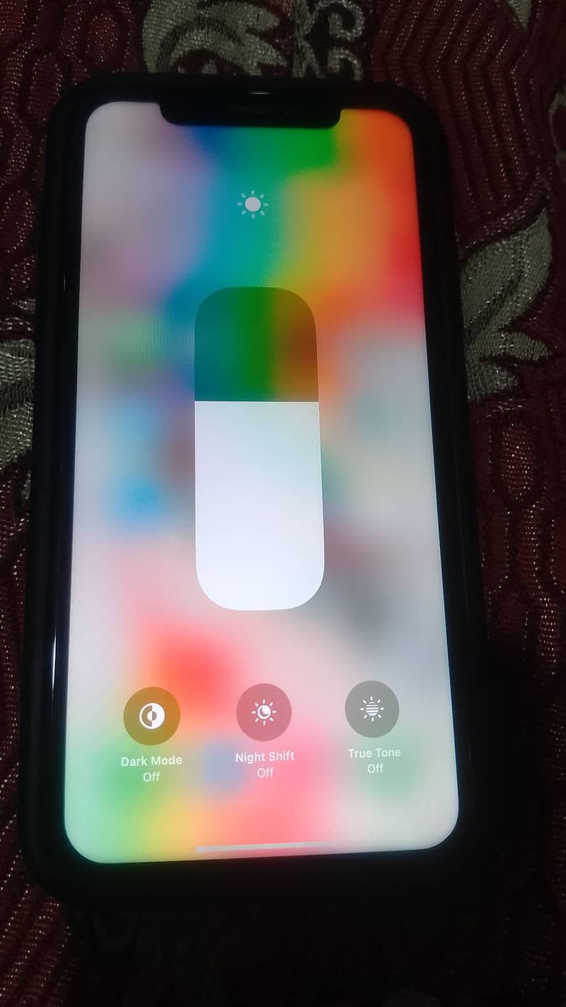 iPhone XR - Mobile Phones - 1102357935